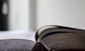 How to Write a Mediocre Novel – Meg Dowell Writes